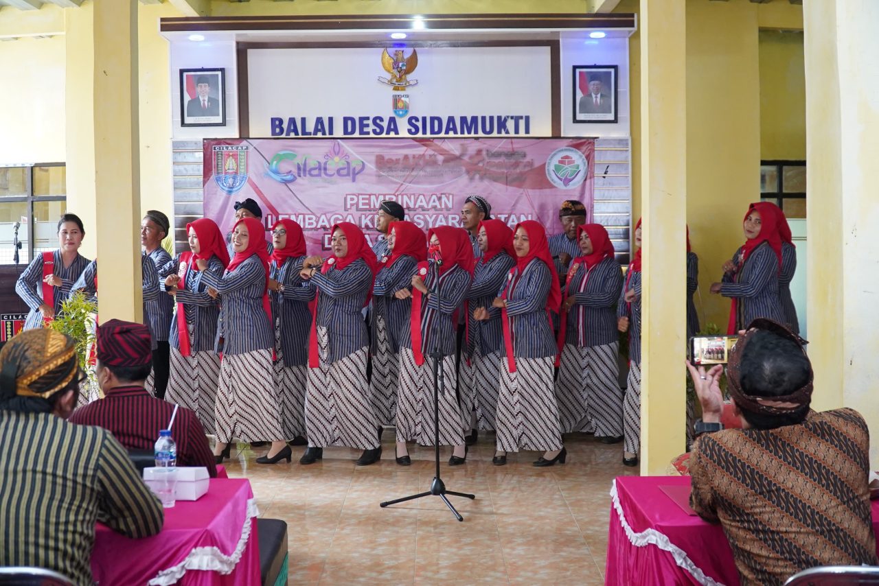 Seni Suara sebagai Ekspresi Budaya; Regu Paduan Suara PGRI Patimuan ...